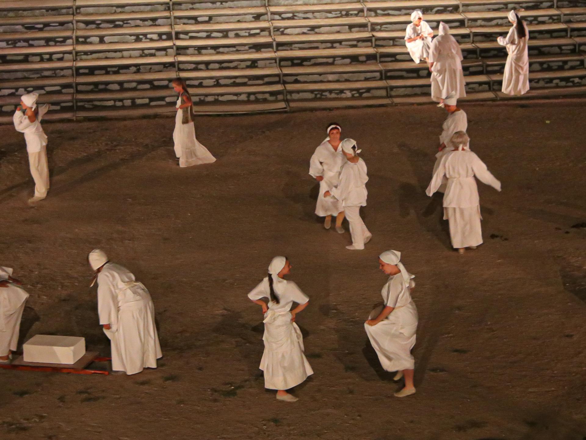 AUGUSTODUNUM, le spectacle historique d’Autun 2024 | Office de tourisme ...
